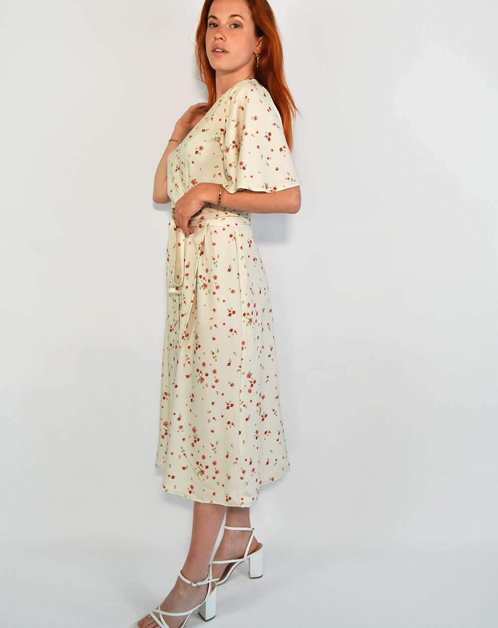 Floral white dress - Aatise Zargot